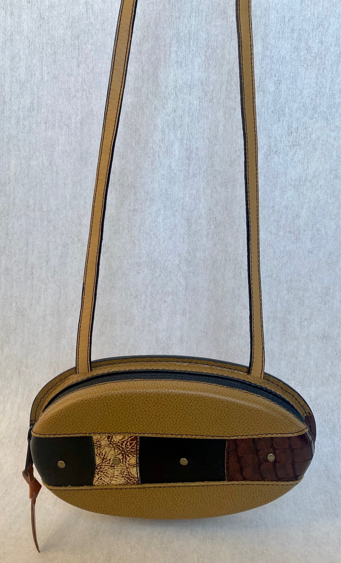 Products - Artwear by Robbie